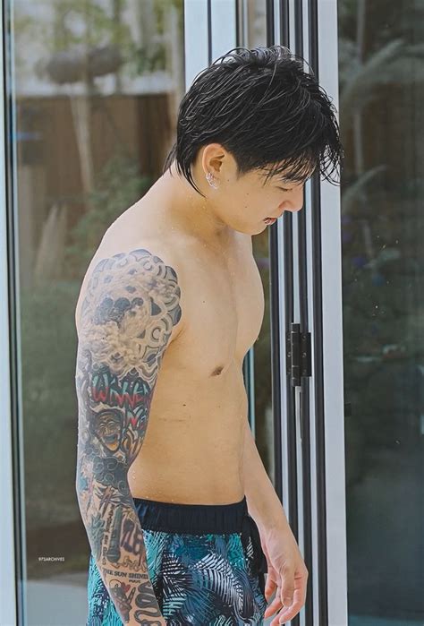 Omg This Jungkook In Hd 😵‍💫 Jeon Jungkook Tattoo Jungkook Physique