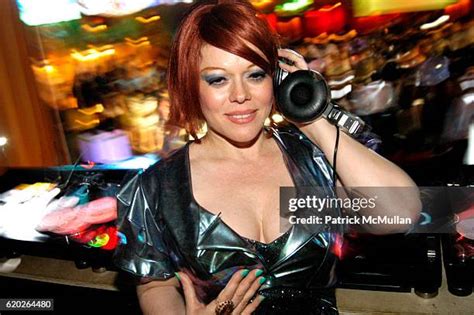 Deee Lite Pictures Photos And Premium High Res Pictures Getty Images
