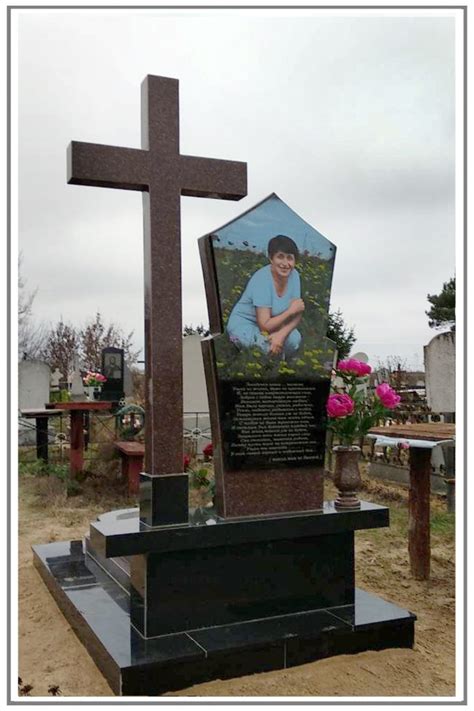 Купить памятник комбинированный крест надгробный памятник