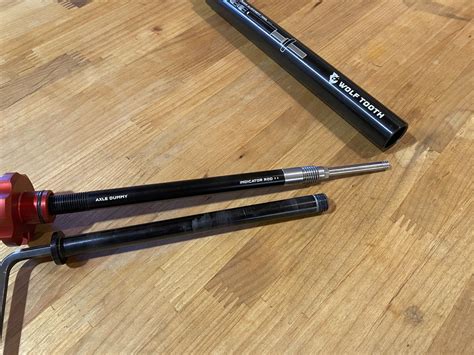 Wolf Tooth Pack Hanger Alignment Tool