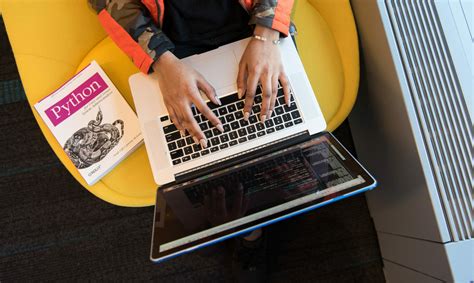 Python en el top por qué los programadores lo prefieren DIGITAL