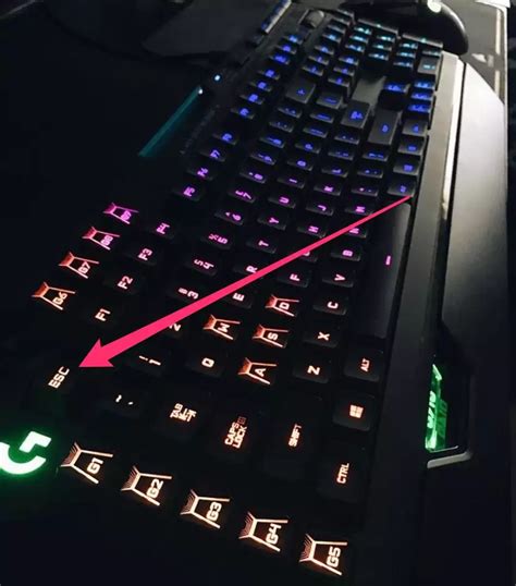 how to exit full screen mode on your windows 10 computer using the