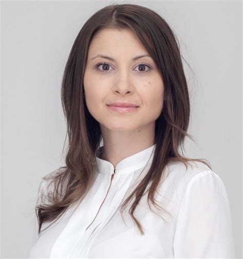 Зам министър Христова Програми за близо 600 млн лв отварят за бизнеса до края на годината