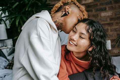 Dating Tips For Transmasc Nonbinary People Her