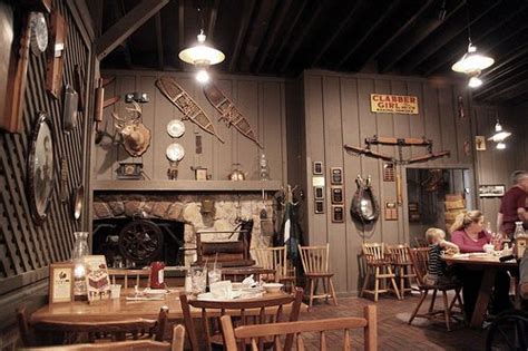 Inside The Cracker Barrel Learn Interior Design Barrel Decor