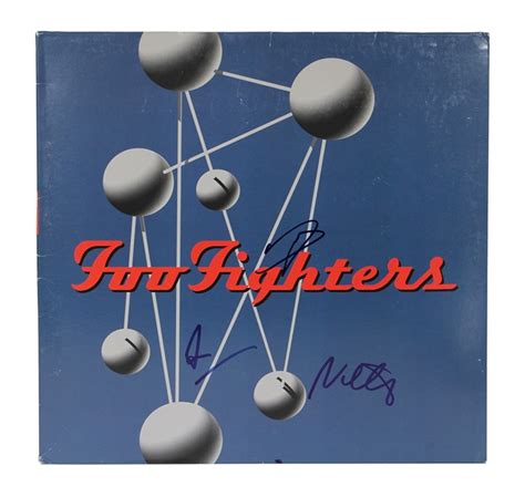 Lot Detail Foo Fighters Signed “the Colour And The Shape” Album Psa