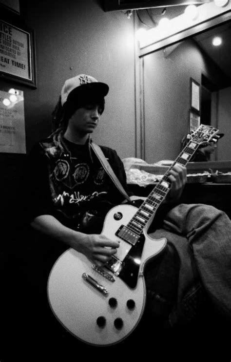 Tom Kaulitz Tokio Hotel Tom Kaulitz Guitar Wallpaper Tom Kaulitz