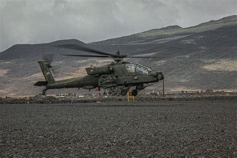 25th Infantry Division 25th Combat Aviation Brigade At Pohakuloa