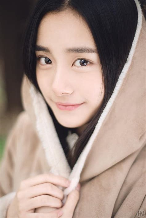 素颜长直发美女写真新浪图片