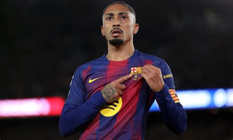 Raphinha Entrena Sin Problemas Para El Barcelona Vs Eintracht Frankfurt Notiulti