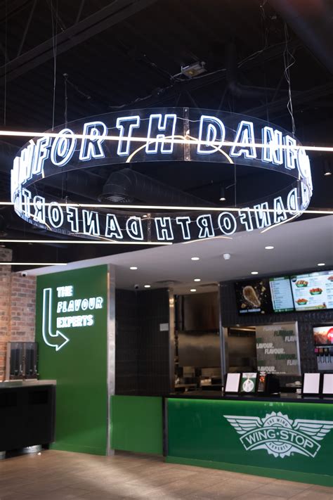 Wingstop Signage