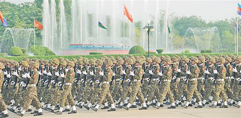 ၇၈ နှစ်မြောက် တပ်မတော်နေ့စစ်ရေးပြ အခမ်းအနား ကျင်းပမှု ဓာတ်ပုံမြင်ကွင်း