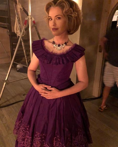 Behind The Scenes Photos From Leslie Grossmans Ahs Double Feature