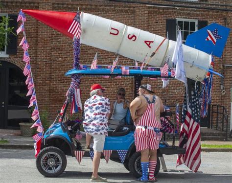 Star Spangled Carts Parade Through Galveston To Honor Military Sacrifice Local News The
