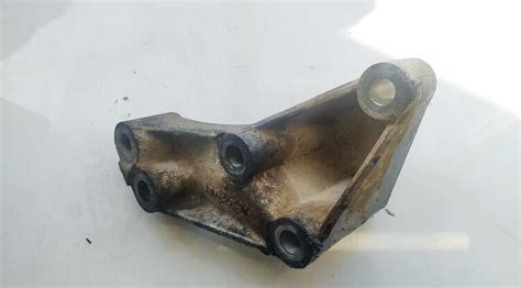 24792mft Used Engine Mount Bracket And Gearbox Mount Bracket Suzuki Sx4