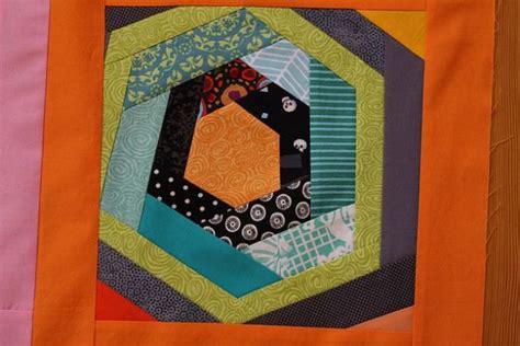 Halloween Quilt Tutorial Create Your Own Spider Web Log Cabin Block