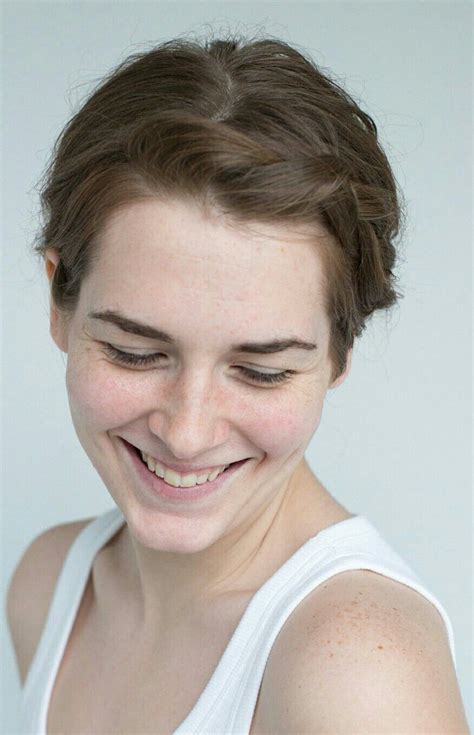 Pin By Ceacir K On 暂时 Face Angles Portrait Inspiration Interesting