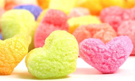 Differences Between Plastic And Biodegradable Packing Peanuts The Funpak