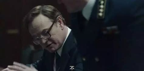 56万个五星好评，96分的超高口碑，它还不算年度神剧？凤凰网娱乐凤凰网