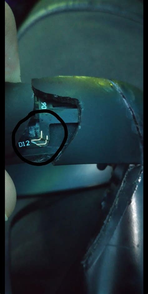 Anyway To Re Attache This Broken Right Controller Wire R Oculus