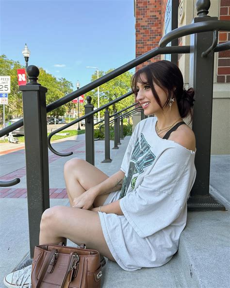Alison Rainer Loosen Up Instagram