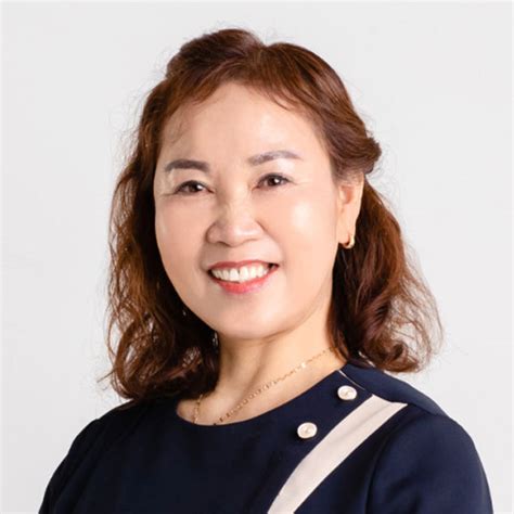 의료진 소개 뿌리사랑치과 운정점