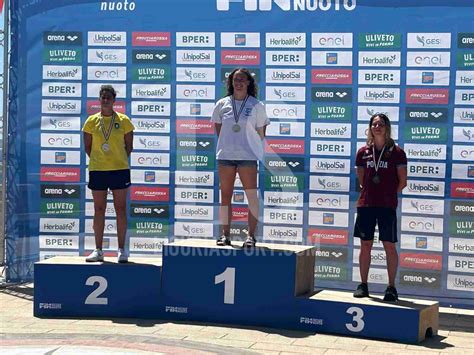 Iris Menchini Campionessa Italiano Nella 25 Km Di Fondo A Piombino