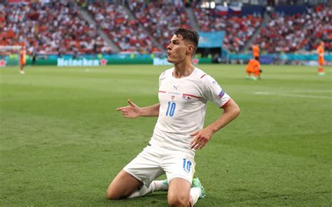 Патрик Шик е автор на най големия шедьовър на Uefa Euro 2020 Футбол свят Евро 2020 Gongbg