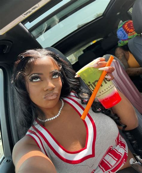 Dearra Taylor Pretty Hair Weave De Arra Rich Girl Aesthetic