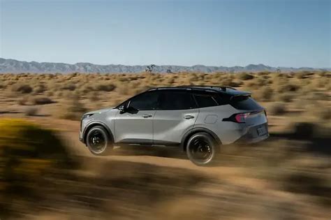 혁신적 디자인과 기능 친환경 옵션 갖춘 2026 기아 스포티지 공개 카텍