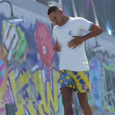 Eric Emanuel The Ascent Of A Streetwear Symbol Omgflix