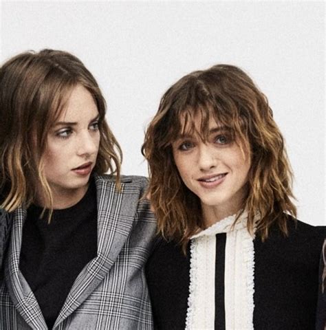 Stranger Things Cast — Ronance — Maya Hawke And Natalia Dyer In 2024 Stranger Things Natalia