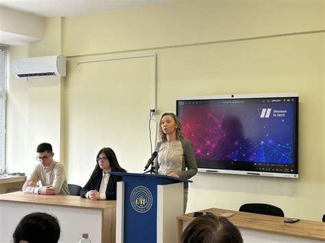 Учебната година на програмата „Жените в технологиите Women In Tech” бе открита днес във