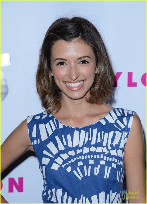 India De Beaufort Send In Your Questions Photo 472337 Photo