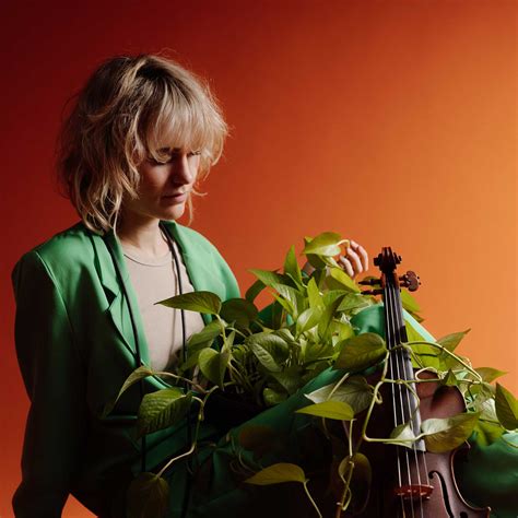 Annie Leeth Pushes Forward With New Double Single Immersive Atlanta