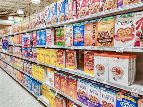 Breakfast Cerail Aisle Editorial Stock Image Image Of Flakes 221163524