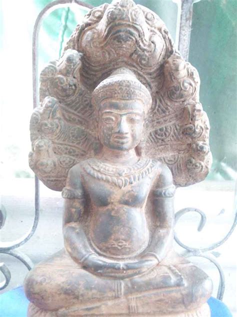 พระบูชานาคปรกหลวงพ่อศิลา วัดทุ่งเสลี่ยม