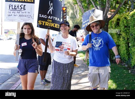 Photo By Gotpap Star Max Ipx 2023 8 17 23 Alice Oswalt Meredith