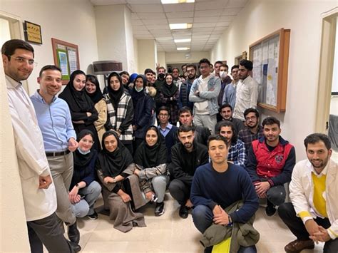 تور علمی بازدید از آزمایشگاه علوم شناختی برای دانشجویان دانشکده حقوق و