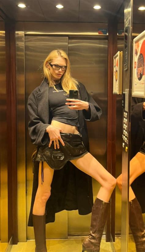 Alex Consani Fashion Inspo Outfits Fashion Inspo Fashion Design Clothes