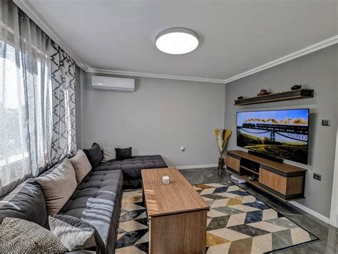 Пловдив Събота пазара обзаведен тристаен Тристаен апартамент 80 кв м Тухла 2005 г 4 етаж