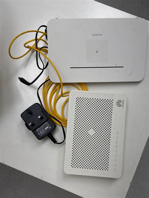 Huawei Gpon Terminal Hg8240h5 And Huawei B311 F8e4 Computers And Tech Parts And Accessories