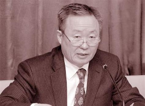 УБЕГ ын даргад шүүхийн шийдвэрийг уламжлаад байна