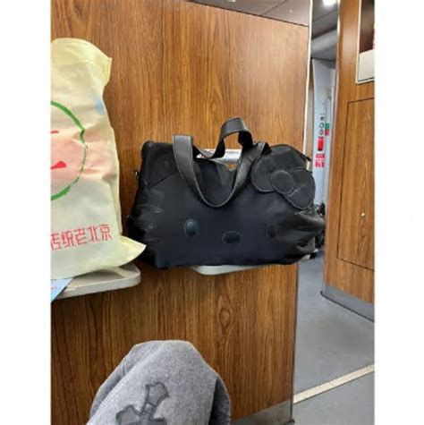 헬로키티 블랙키티 보스턴 백 여행 가방 나일론 대형 기저귀가방 위시버킷