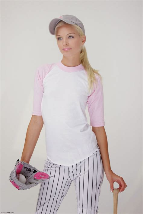 Francesca Sex Playing Nude Girls Pussy And Hot Naked