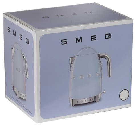 Обзор электрического чайника Smeg KLF04PKEU с интересным запоминающимся ...