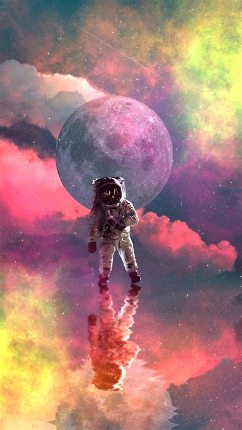 600 Astronaut Wallpapers