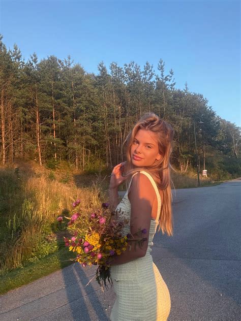 Embla Matilde Njerve Emblanjerve • Instagram Photos And Videos