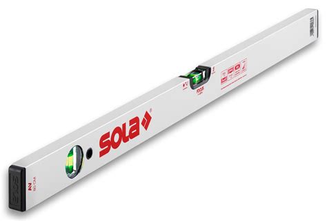 Алуминиев нивелир Sola AV-200 - PRAKTIS