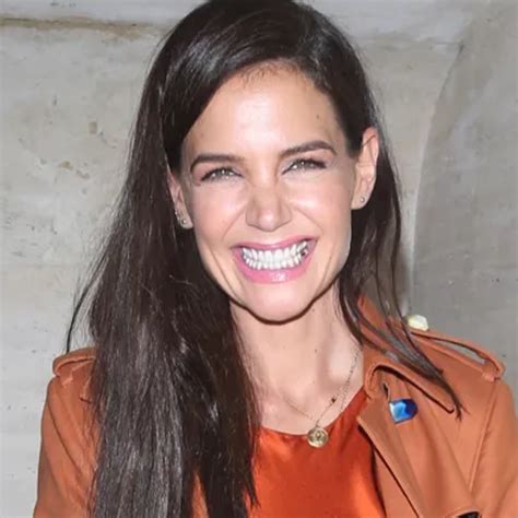Katie Holmes Teeth International Plus